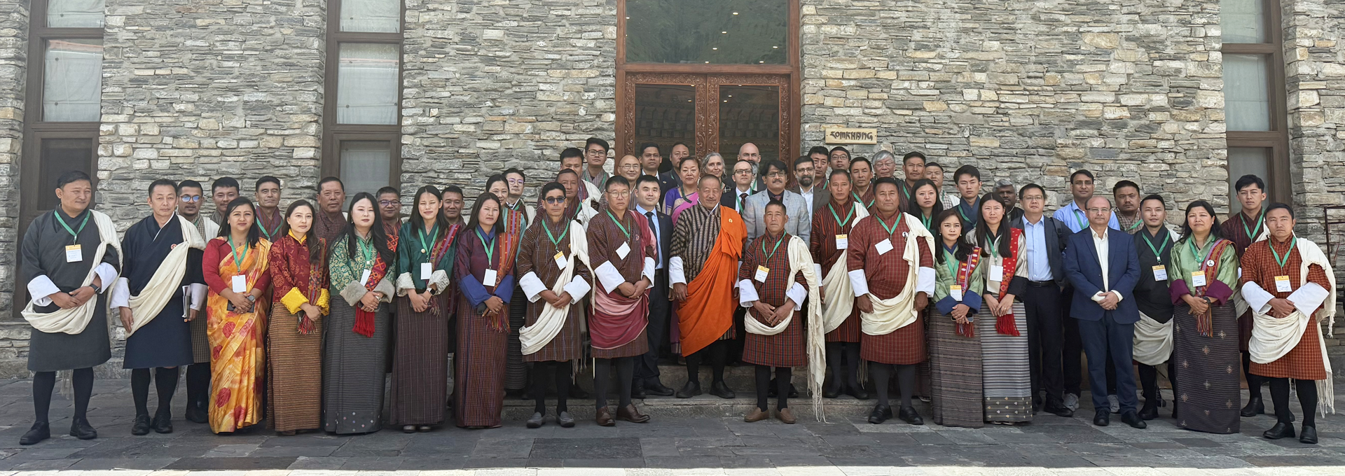 New study of air quality modelling in the Himalayan valleys - École ...