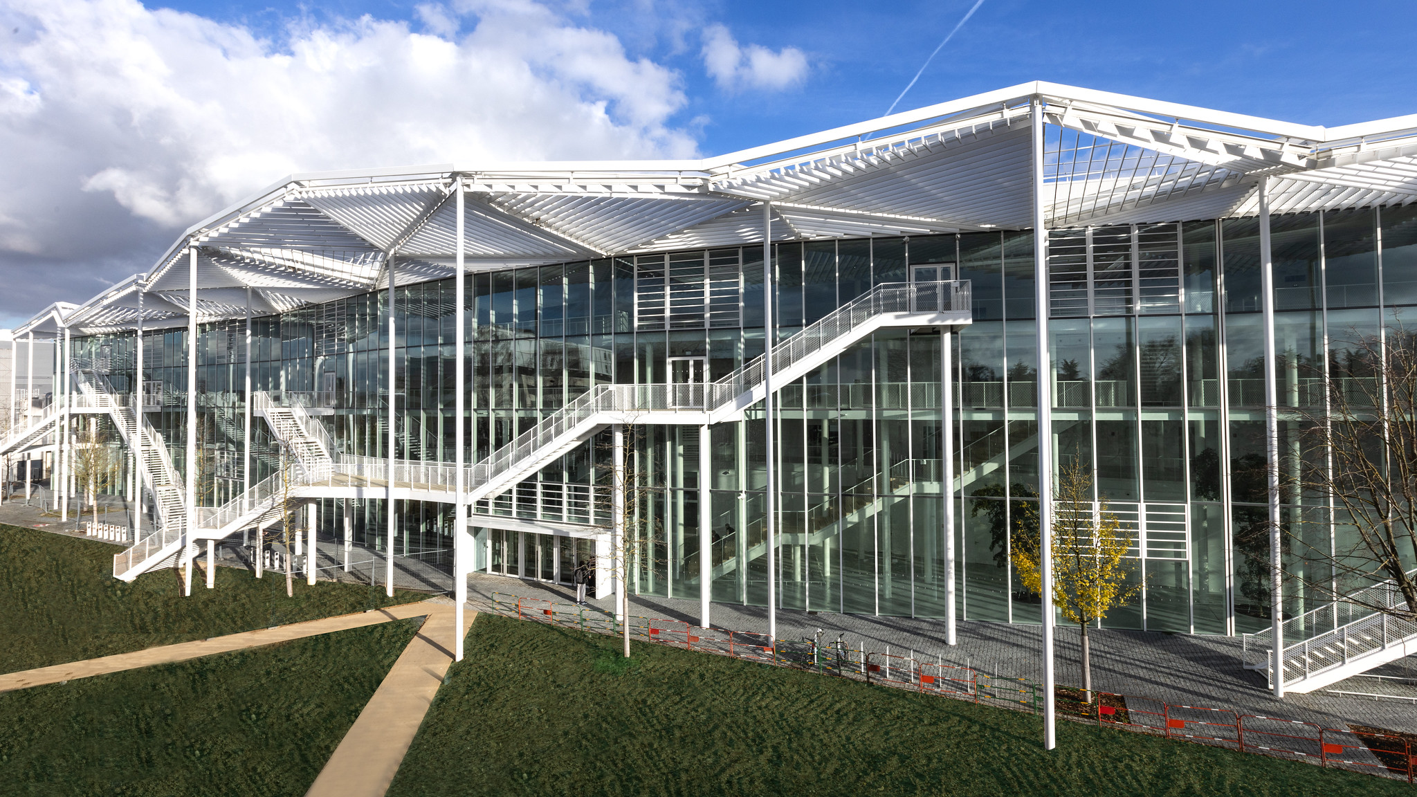 Inauguration du Bâtiment d’Enseignement Mutualisé (BEM) dans le ...